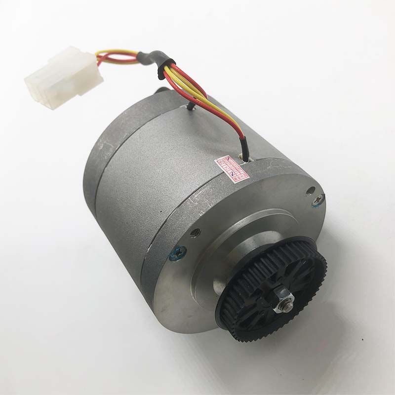 China yarn guider motor / Traverse motor for SSM machine spare parts ...